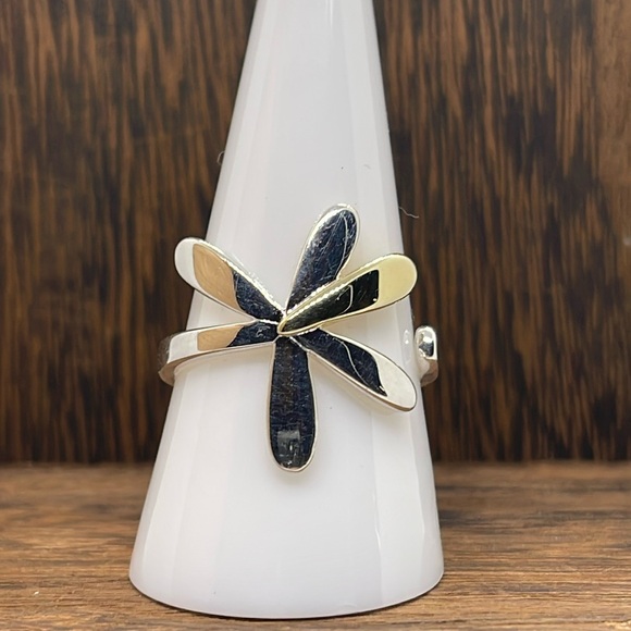 Mejuri | Jewelry | Mejuri Pressed Flower Two Tone Wrap Ring | Poshmark